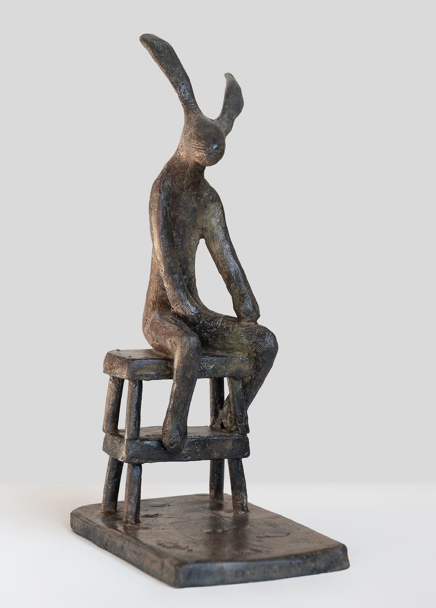 GUY PIERRE DU TOIT | THINKING HARE | | Everard Read Gallery Johannesburg